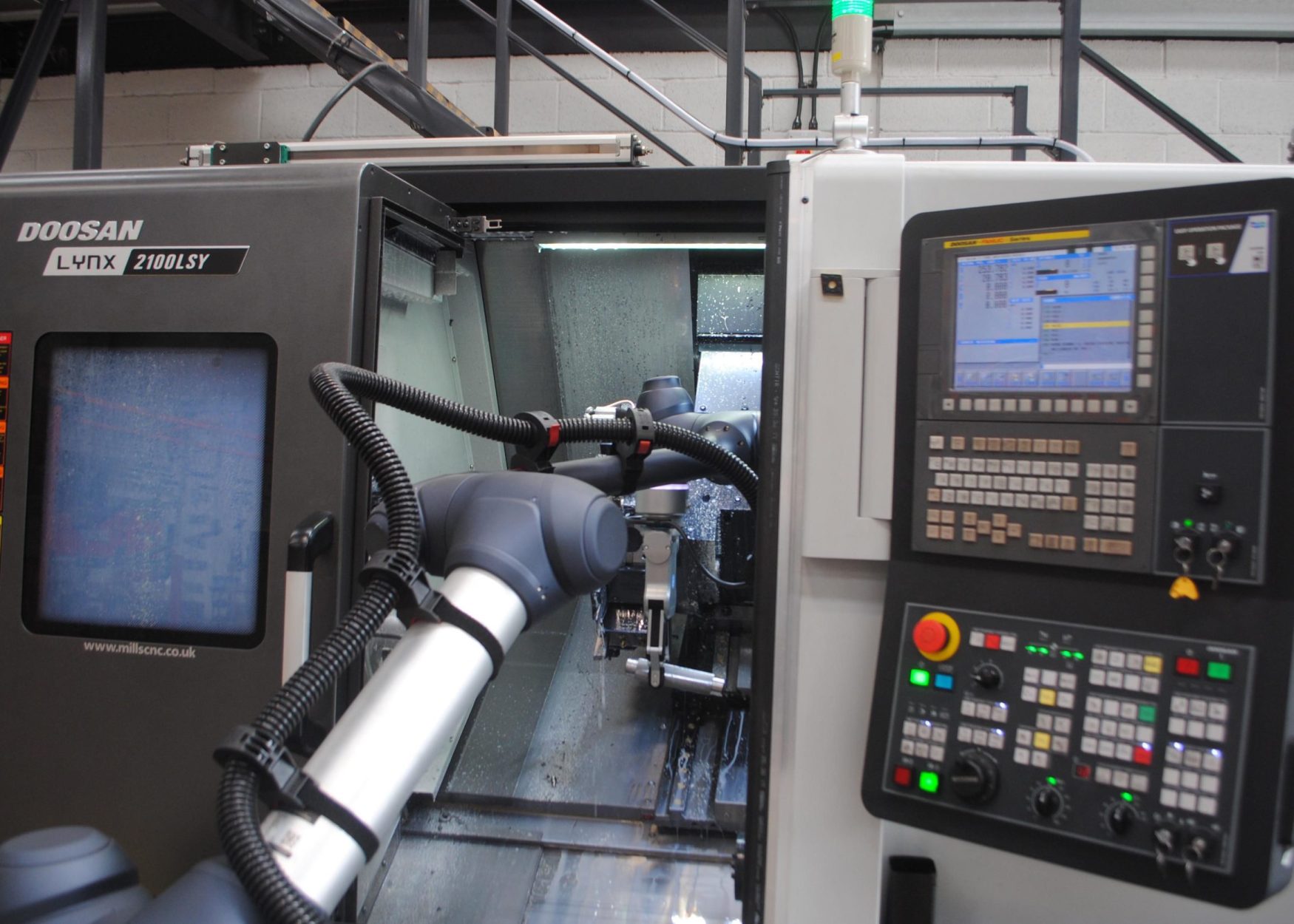 Turnkey Solutions for Manufacturing - Mills CNC